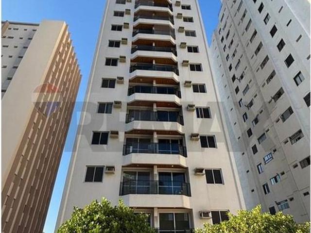 Apartamento Reformado em Campo Belo: Conforto e Praticidade