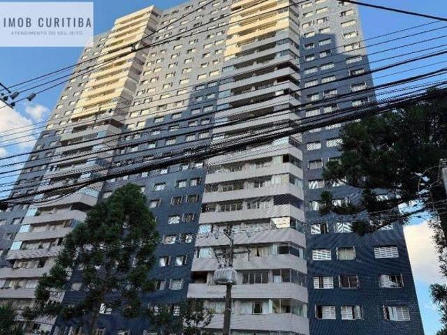 Apartamento reformado em andar alto, no Edíficio Torre Ferrara!um dos edifícios mais desejados em r