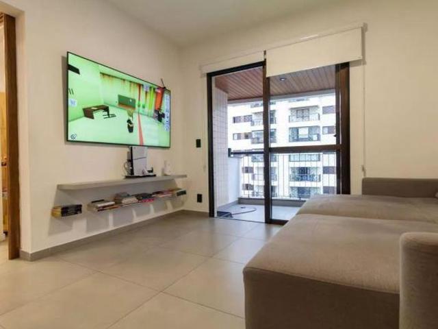 Apartamento Reformado em localização excelente