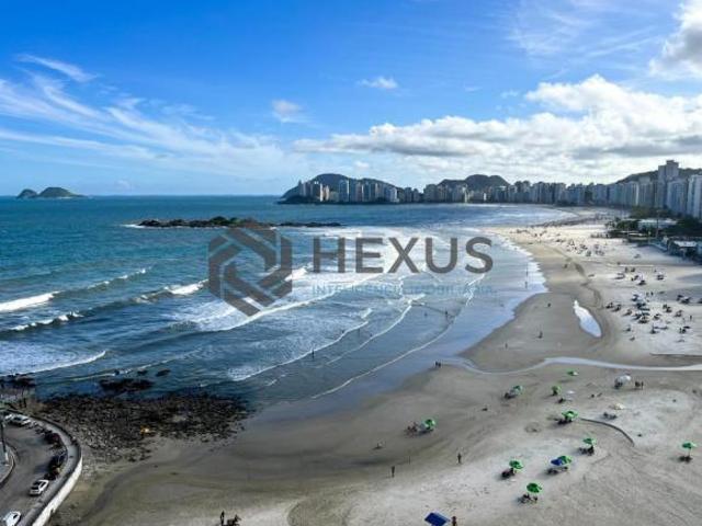 Apartamento reformado frente mar na Praia das Pitangueiras, Guaruja