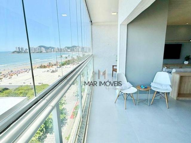 Apartamento Reformado Frente Total ao Mar na Pitangueiras!