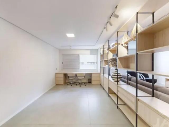 Apartamento REFORMADO Itaim Bibi