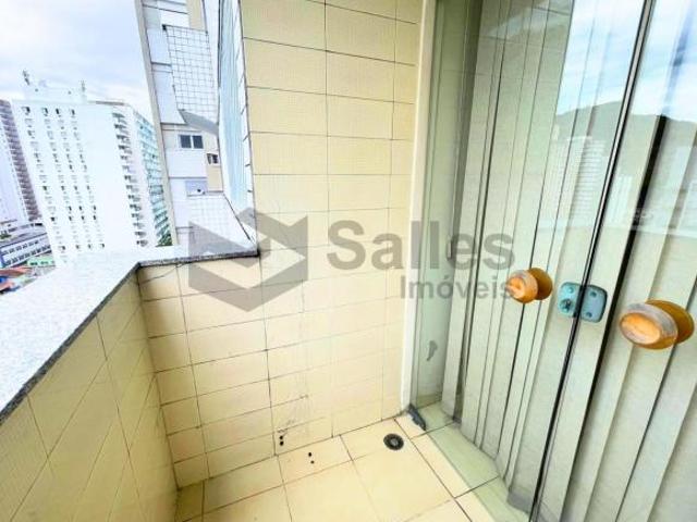 Apartamento reformado, mobiliado e com excelente distribuição Pitangueiras