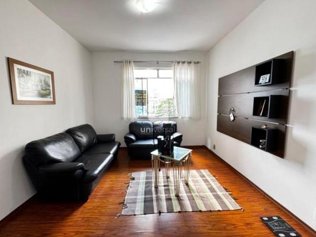 Apartamento Reformado no Centro de Juiz de Fora MG com 2 Quartos e Suíte – Praticidade Total no Di