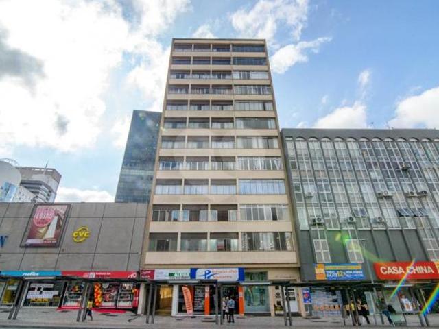 Apartamento Reformado no Centro | Espaço, Praticidade e Localização Imbatível!