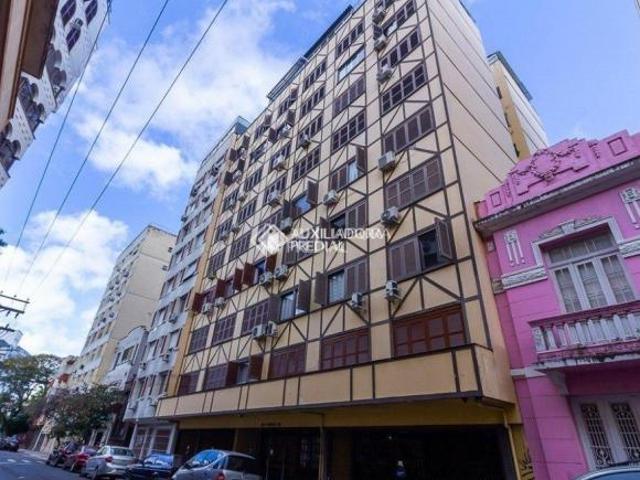 Apartamento reformado no centro histórico