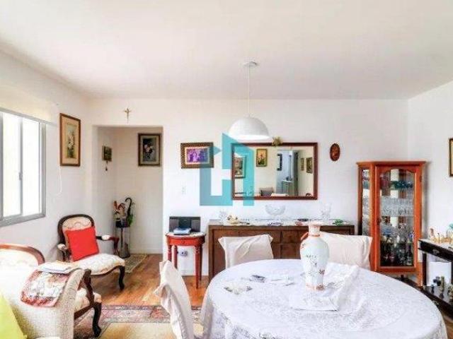 Apartamento reformado no Brooklin