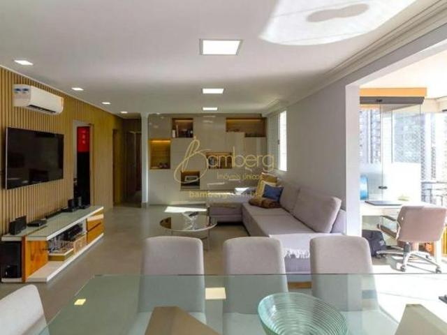 Apartamento reformado no Brooklin com lazer completo