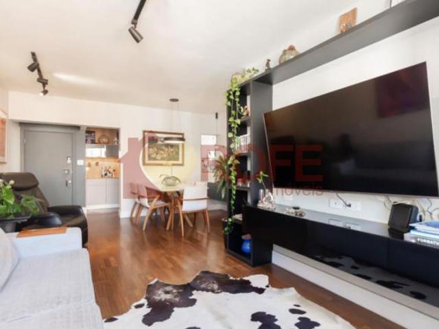 Apartamento reformado no Itaim Bibi!