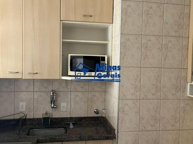 APARTAMENTO REFORMADO NO JARDIM DAS INDÚSTRIAS! VENDE SE!