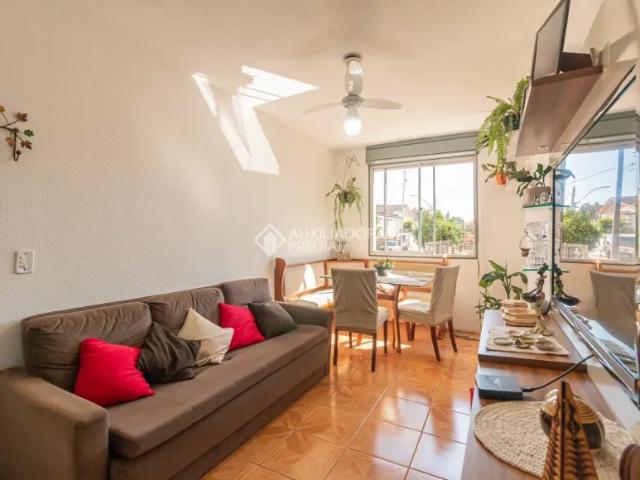 Apartamento reformado no JARDIM DAS PALMEIRAS, confira!