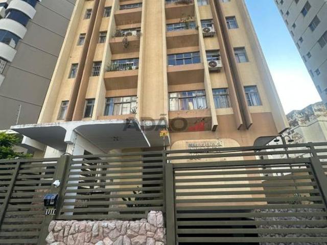 Apartamento reformado no Setor Oeste, no Edifício Ouro Preto Apartamento com 3 Quarto s por R$ 4300