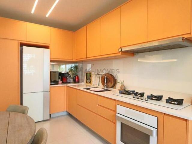 Apartamento Reformado no Paraíso | 97m², Suíte Master com Closet e Banheira