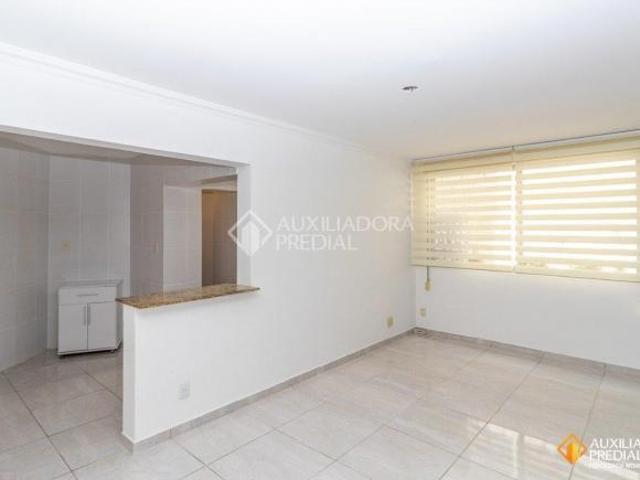 Apartamento reformado na Anita Garibaldi, 65m², 2 dormitórios, Bairro Boa Vista