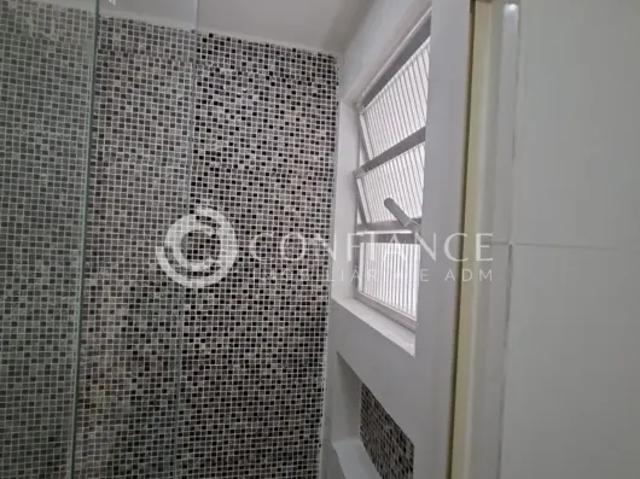 Apartamento Reformado na Freguesia – 2 Quartos, Suíte e Varanda com Vista Panorâmica