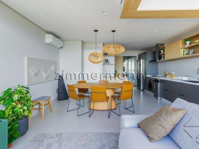 APARTAMENTO REFORMADO NA VILA MADALENA