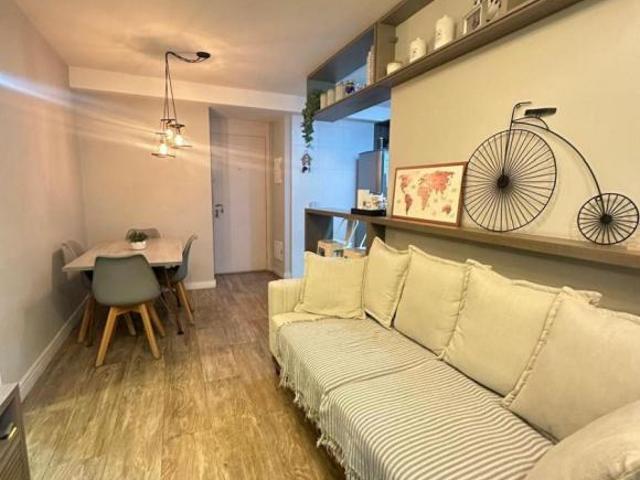 Apartamento reformado na Vila Maria com lazer completo