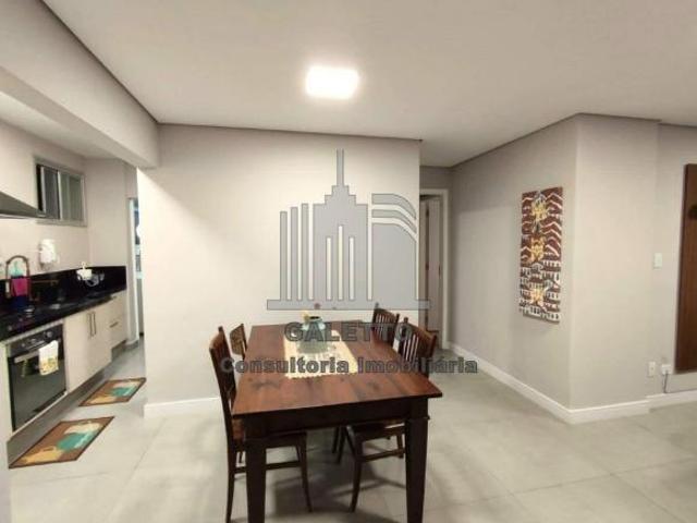 Apartamento reformado para venda, andar alto, condominio com lazer completo e portaria 24h