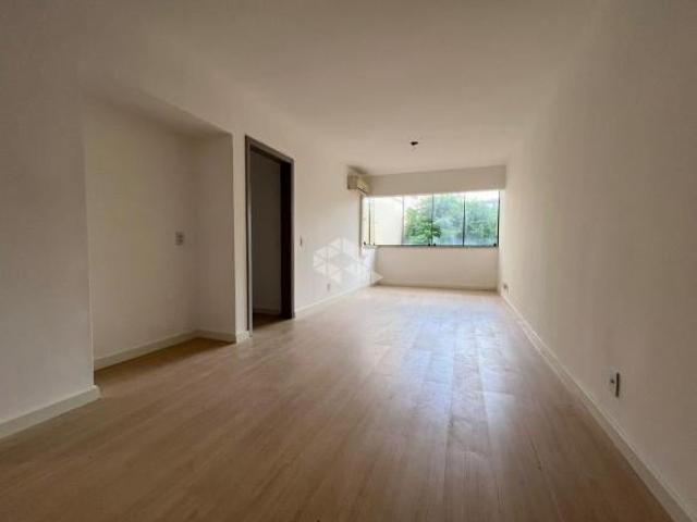 Apartamento reformado para venda Cidade Baixa