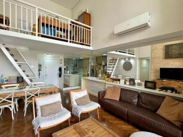 Apartamento reformado para venda com 146m² no Brooklin