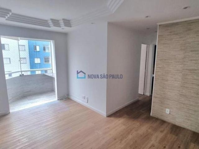 Apartamento reformado, Planejado, Andar Alto, Varanda, lazer! 20 min ônibus Metrô/Plaza Sul