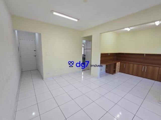 Apartamento reformado Praça Elis Regina!