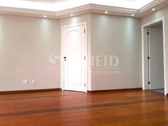 APARTAMENTO REFORMADO PRÓXIMO AO PORTAL DO MORUMBI
