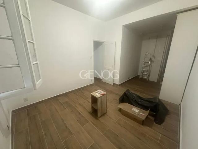 Apartamento reformado à venda no bairro Andaraí!