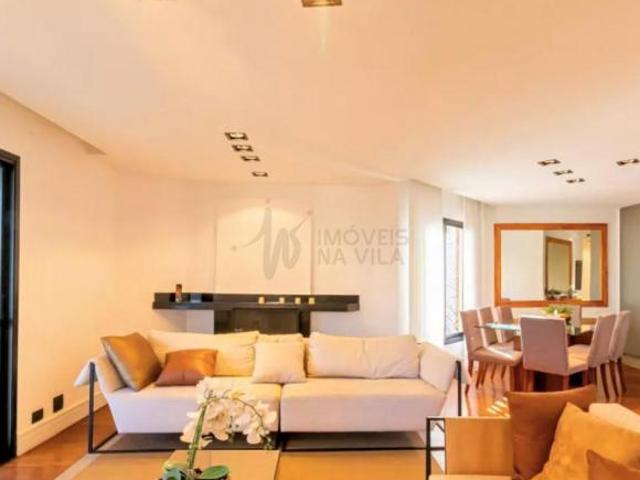 Apartamento reformado, Vila Mariana, próximo do Metrô e do Parque Ibirapuera, 3 vagas, 1 por andar