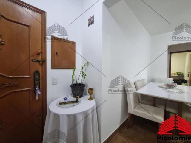 Apartamento, região central, com 68 metros 2 dormitórios,1 banheiro social, sala de estar 10 minutos