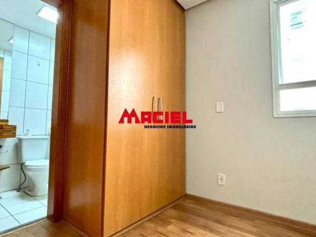 APARTAMENTO REGIÃO PRIVILEGIADA DO JARDIM AQUARIUS, PRAÇA PRINCIPAL