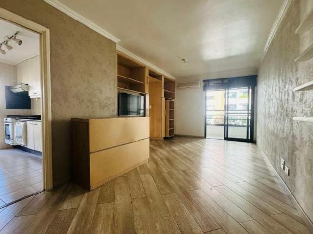 Apartamento repleto de armários, com fino acabamento, no melhor da Vila Mascote!