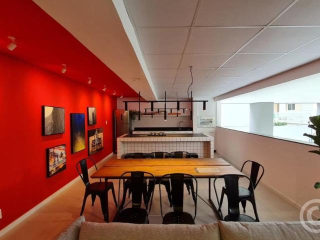 Apartamento residencial, 112.89m²