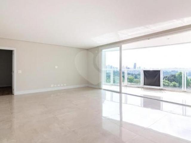 Apartamento Residencial 160,13m²