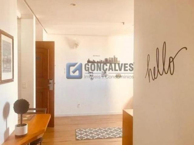 Apartamento Residencial 1 Dormitório com 1 Vaga no Centro de Santo André — 44 m²