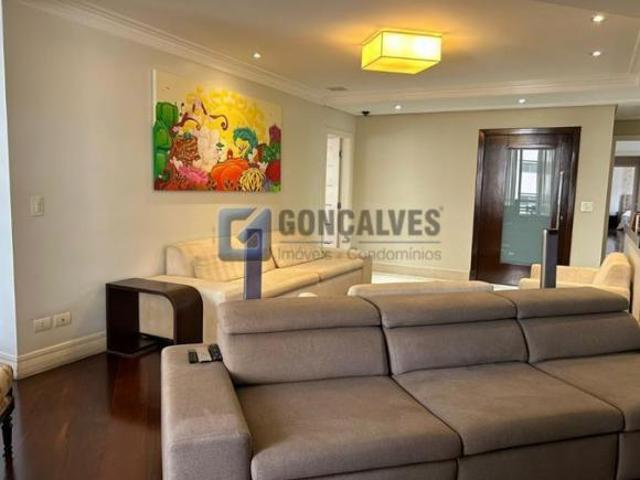 Apartamento Residencial 3 Dormitórios 1 suíte com 3 Vagas em Vila Gilda, Santo André