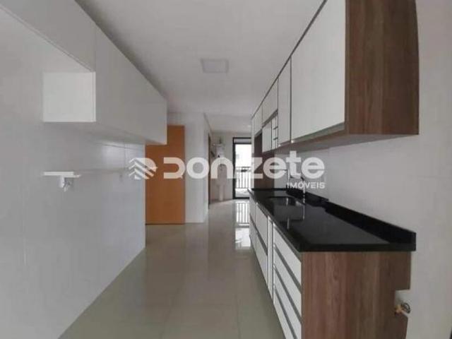 Apartamento Residencial 3 suítes com 139 m², 4 vagas, frente, Jardim Santo André