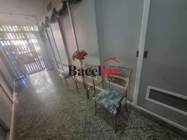 Apartamento / Residencial / Tijuca