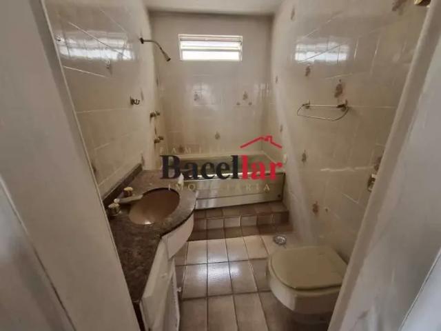 Apartamento / Residencial / Tijuca