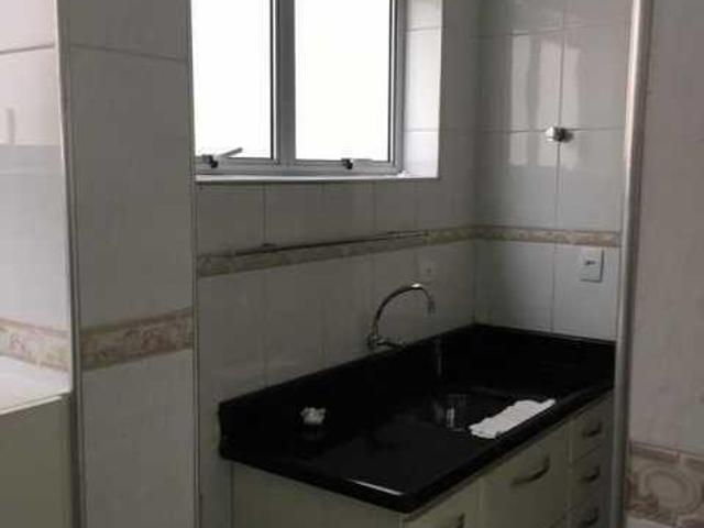 Apartamento: / Residencial / Vila Leonor