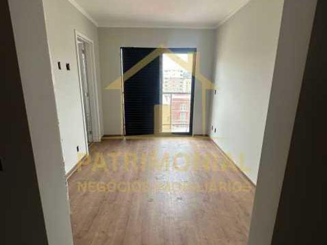 Apartamento: / Residencial / Vila Togni