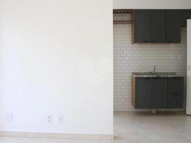 Apartamento Residencial a venda na LAPA !