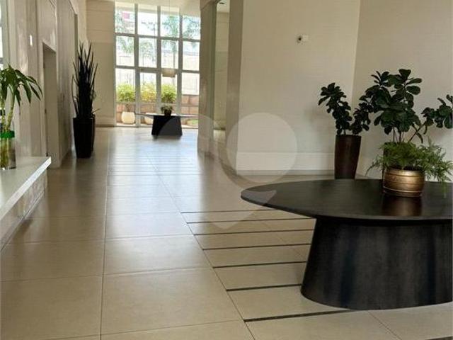 Apartamento Residencial a venda na VILA ROMANA!