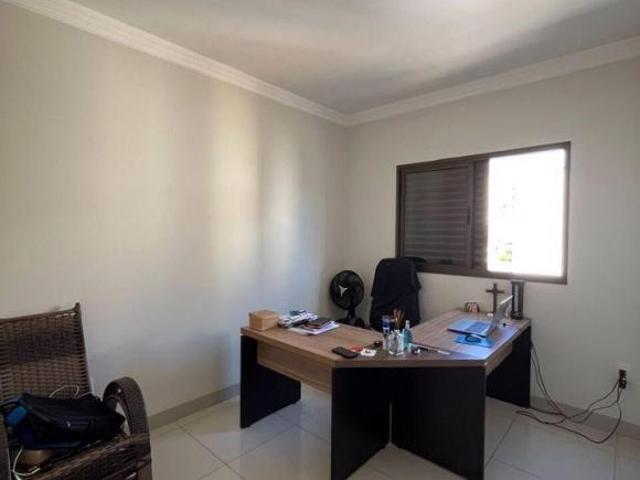 Apartamento Residencial à venda, Cidade Jardim, Patos de Minas AP0097