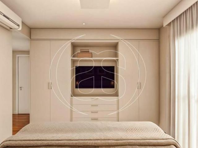 Apartamento residencial à venda em Moema Pássaros, com 225m², 4 dormitórios e 3 suítes!