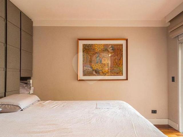 Apartamento Residencial a venda em PERDIZES !
