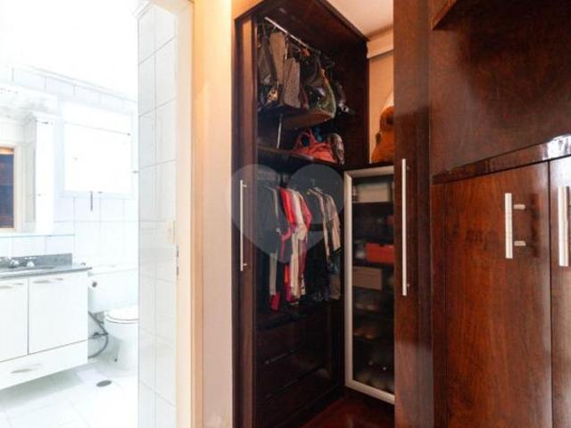 Apartamento Residencial a venda em PINHEIROS !
