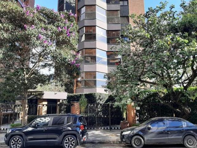 Apartamento Residencial a venda em SANTANA!