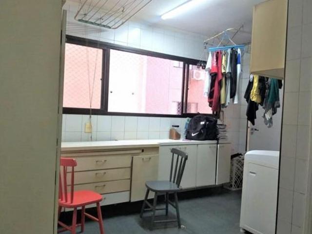 Apartamento com 3 dormitórios à venda, 162 m² por R$ 795.000,00 Ponta da Praia Santos/SP