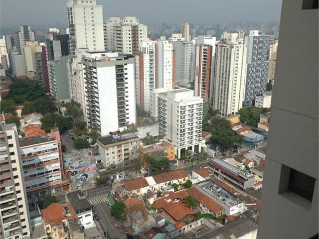 Apartamento Residencial a venda/locação em PINHEIROS!